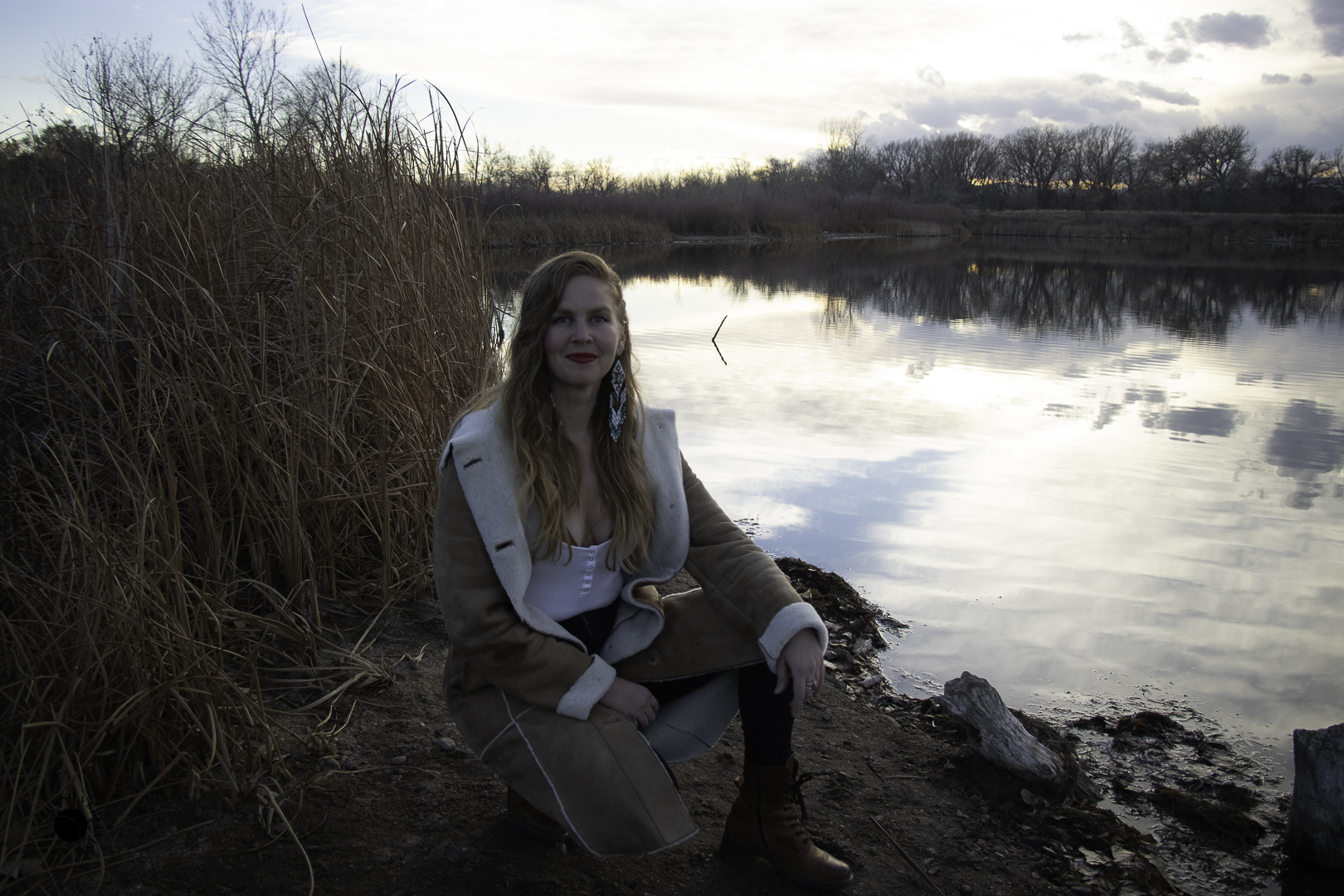 RobinLewis-021 - The Silver Lining Magazine