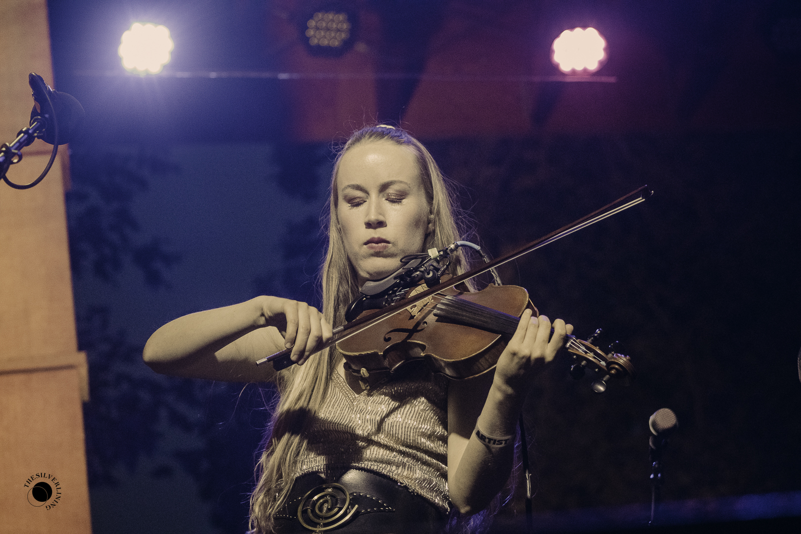Molly Tuttle and the Golden Highway-062 - The Silver Lining Magazine
